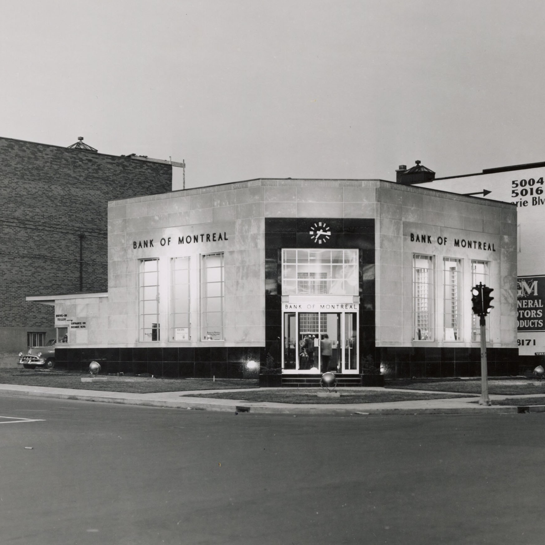 Laying the groundwork: A brief history of branch architecture – BMO